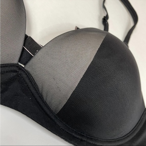 Victoria's Secret | Intimates & Sleepwear | Body Victorias Secret 36b ...